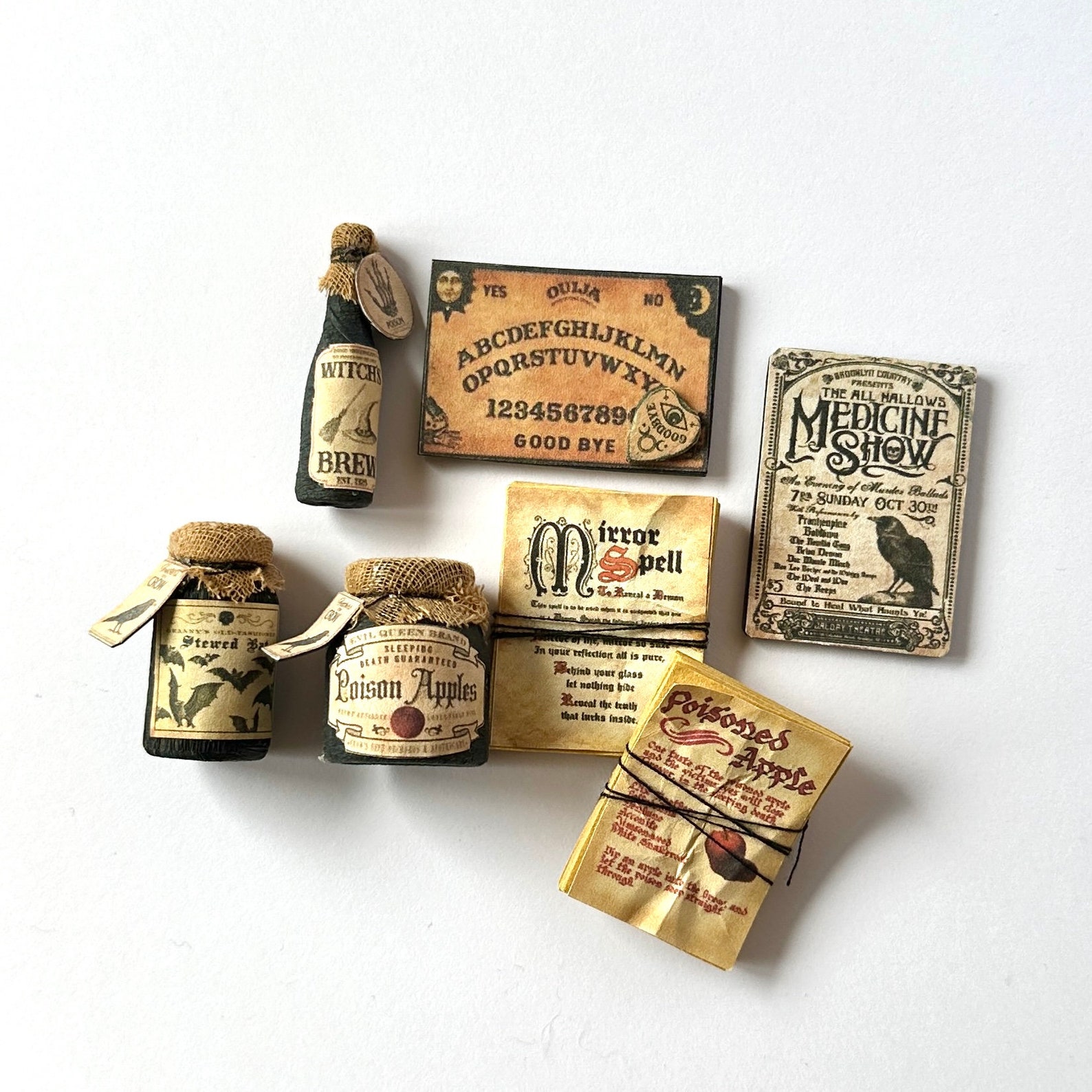 Witchcraft Bundle of 7pcs. 1:12 Scale Dollshouse Miniatures - Etsy