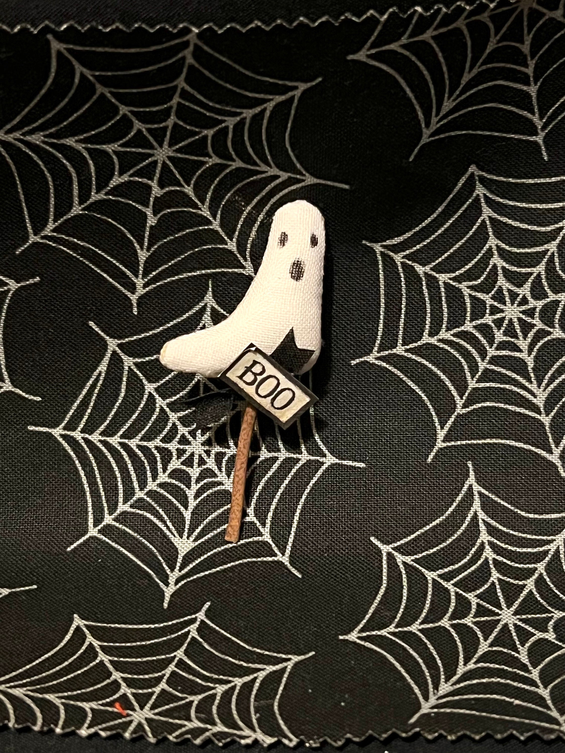 Primitive Spooky Ghost Stick, 1/12th Scale Dollshouse Miniatures - Etsy