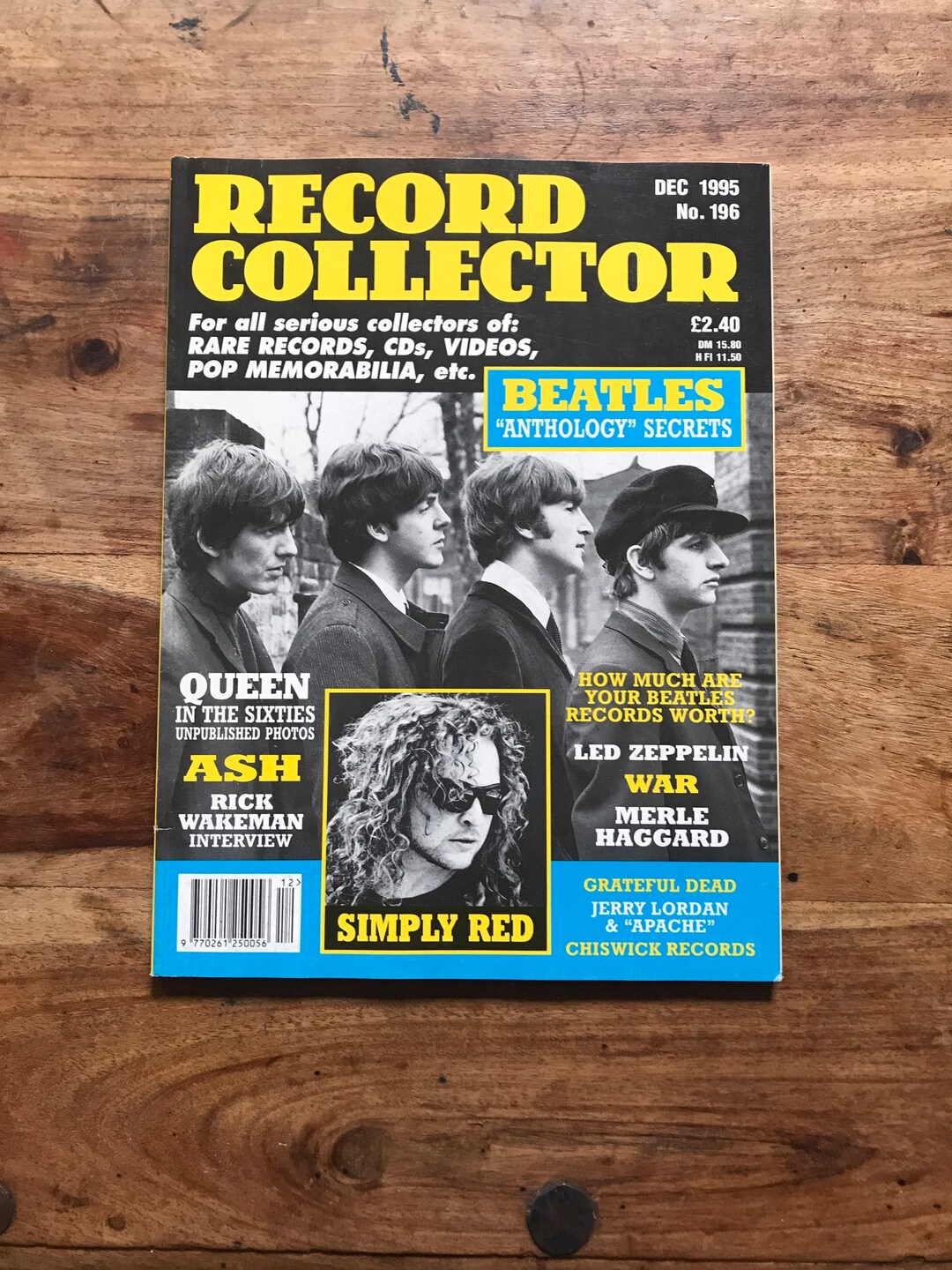 Vintage Record Collector Magazine Dec 1995 - Beatles, Queen, Simply Red ...