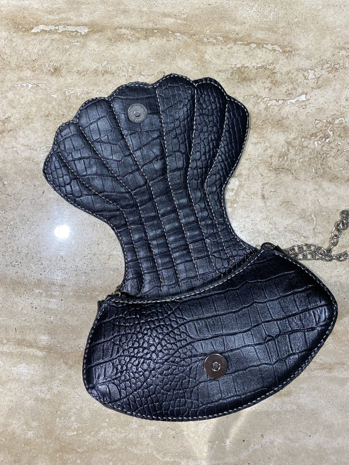 Luxury Black Sea Shell Shaped Leather Bag - Handmade Chic Chain Strap ...