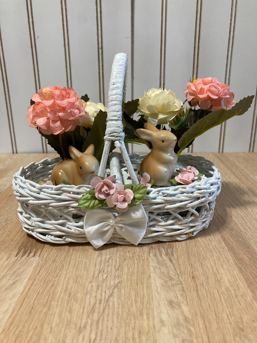 Vintage White Wicker Easter Floral Basket - Easter Decor - Spring Decor ...