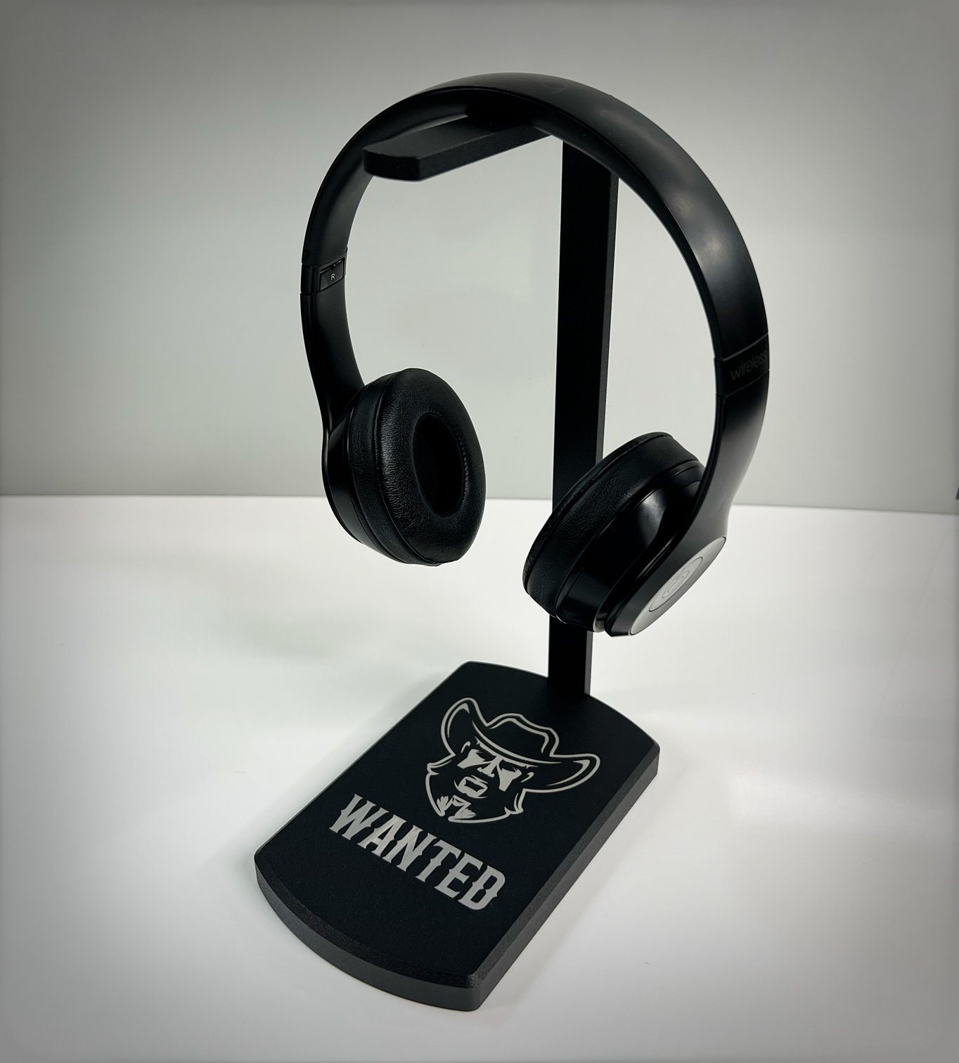 Premium Metal Headphone Stand Engraved - Etsy