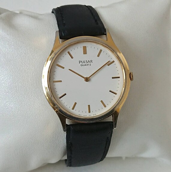Vintage Pulsar Classic 90s by Seiko ***Reserved*** - Gem