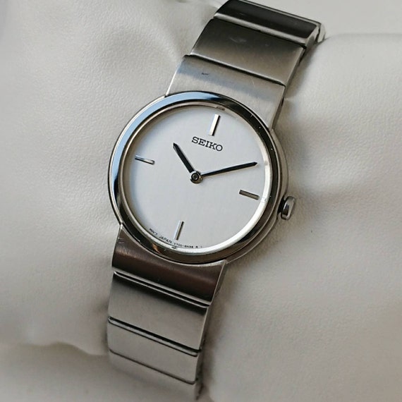 Vintage Seiko Classic 90s - Gem