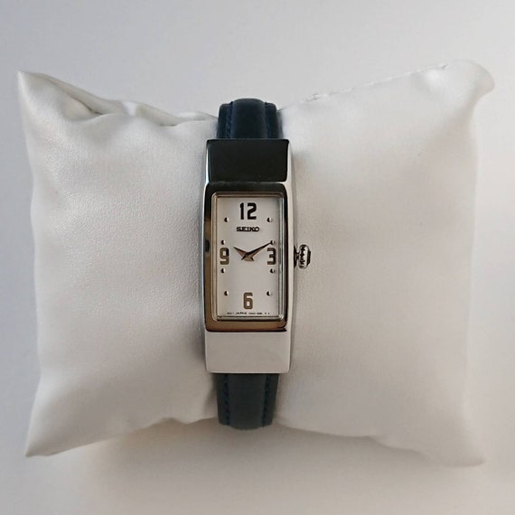 Vintage Seiko for ladies 90s Unique - Gem