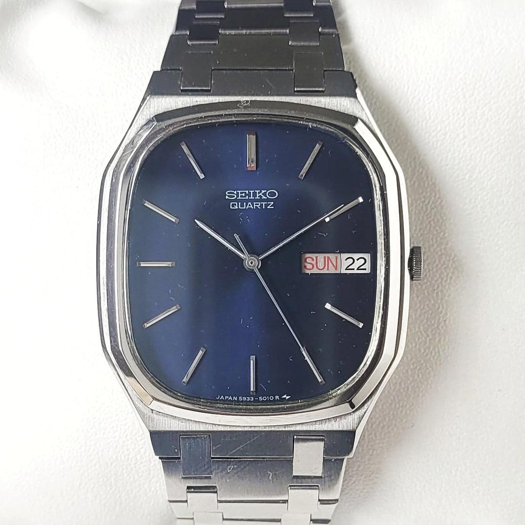 Rare Seiko Rectangular Watch | Quartz | Blue Dial - Etsy