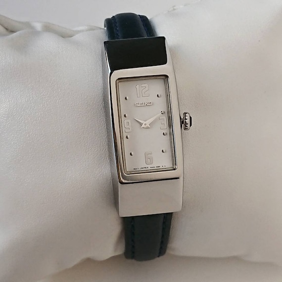 Vintage Seiko for ladies 90s Unique - Gem