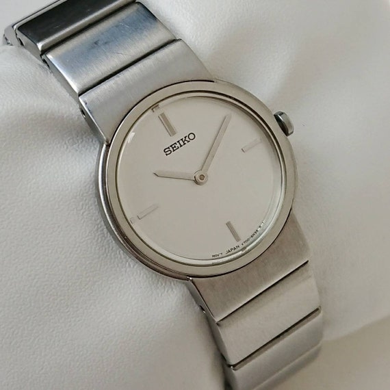 Vintage Seiko Classic 90s - Gem