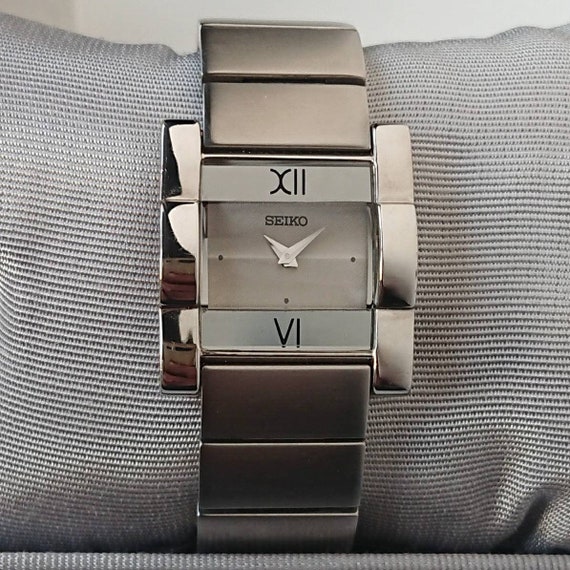 Vintage Seiko Gray 90s Unique - Gem