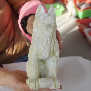 7.9" Natural Serpentine Jade Crystal Wolf Carved | Animal Carvings ...