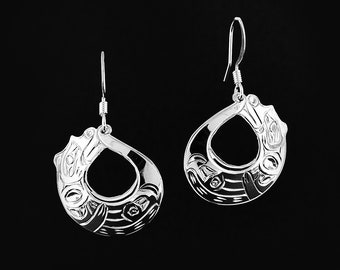 Canadian First Nations, Hand Carved Sterling Silver Otter Circle ...