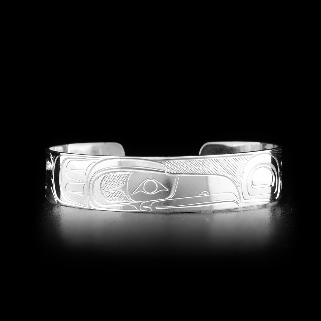 Canadian First Nations, Hand Carved Raven 1/2" Silver Cuff Bracelet ...