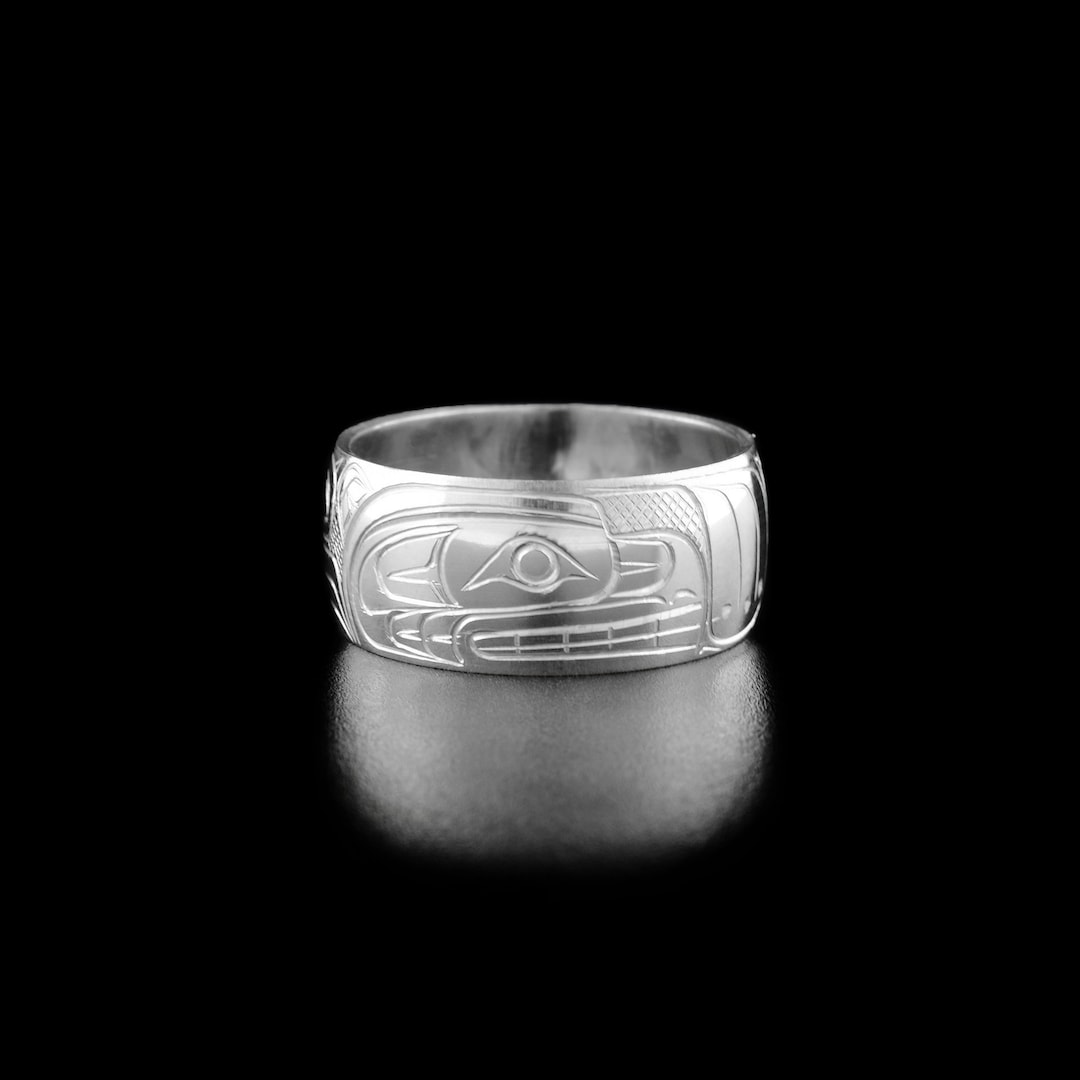 Canadian First Nations, Hand Carved Sterling Silver 3/8" Bear Ring ...