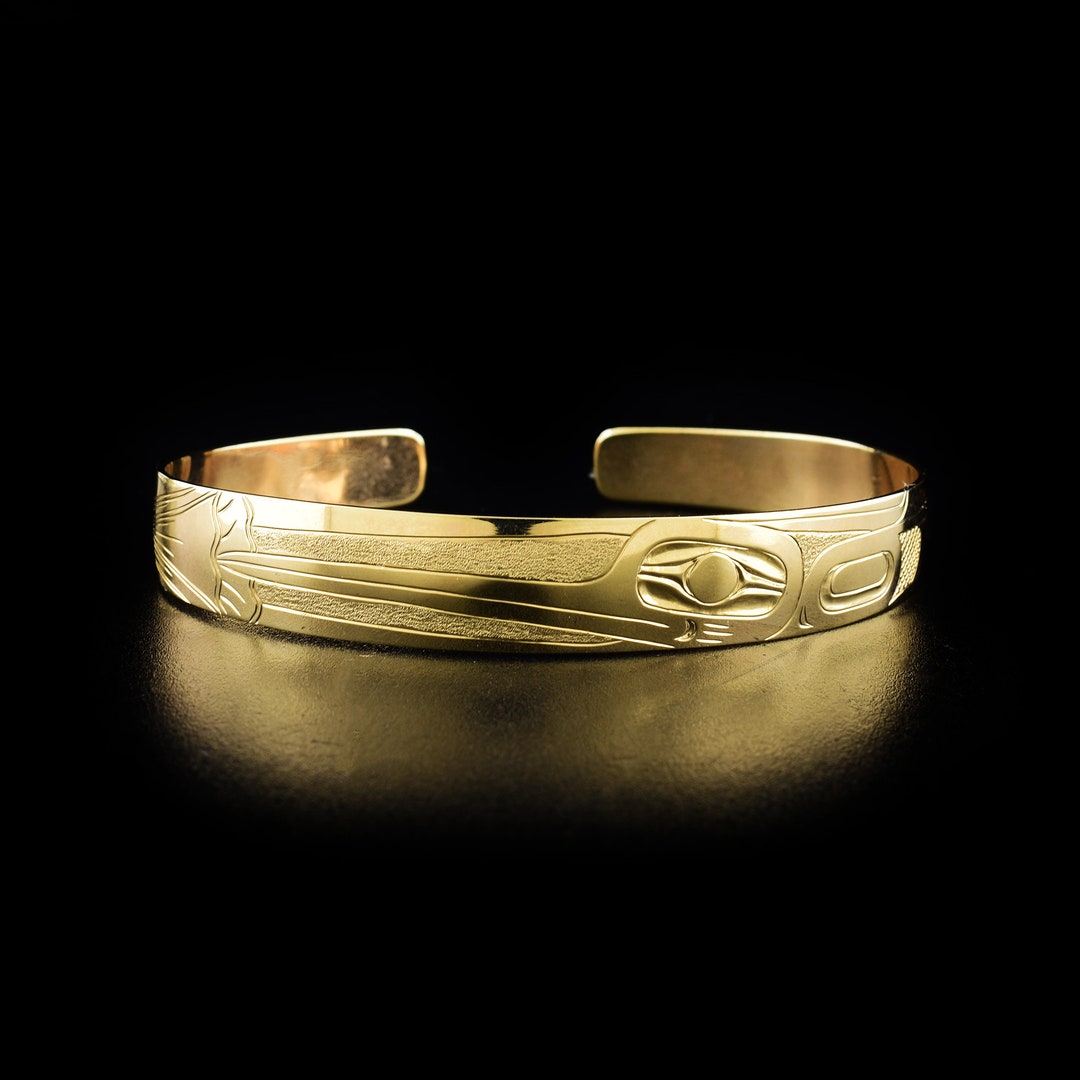 Canadian First Nations, Hand Carved 14K Gold 3/8" Hummingbird Cuff ...