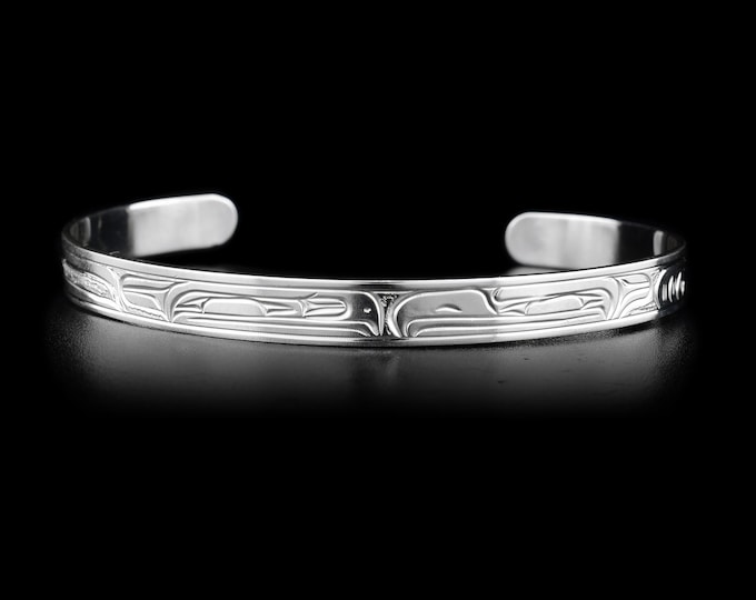 Northwest Coast Indigenous, Hand Carved Sterling Silver 1/4" Raven and ...