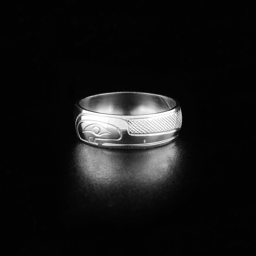 Canadian First Nations, Hand Carved Sterling Silver 1/4" Hummingbird ...