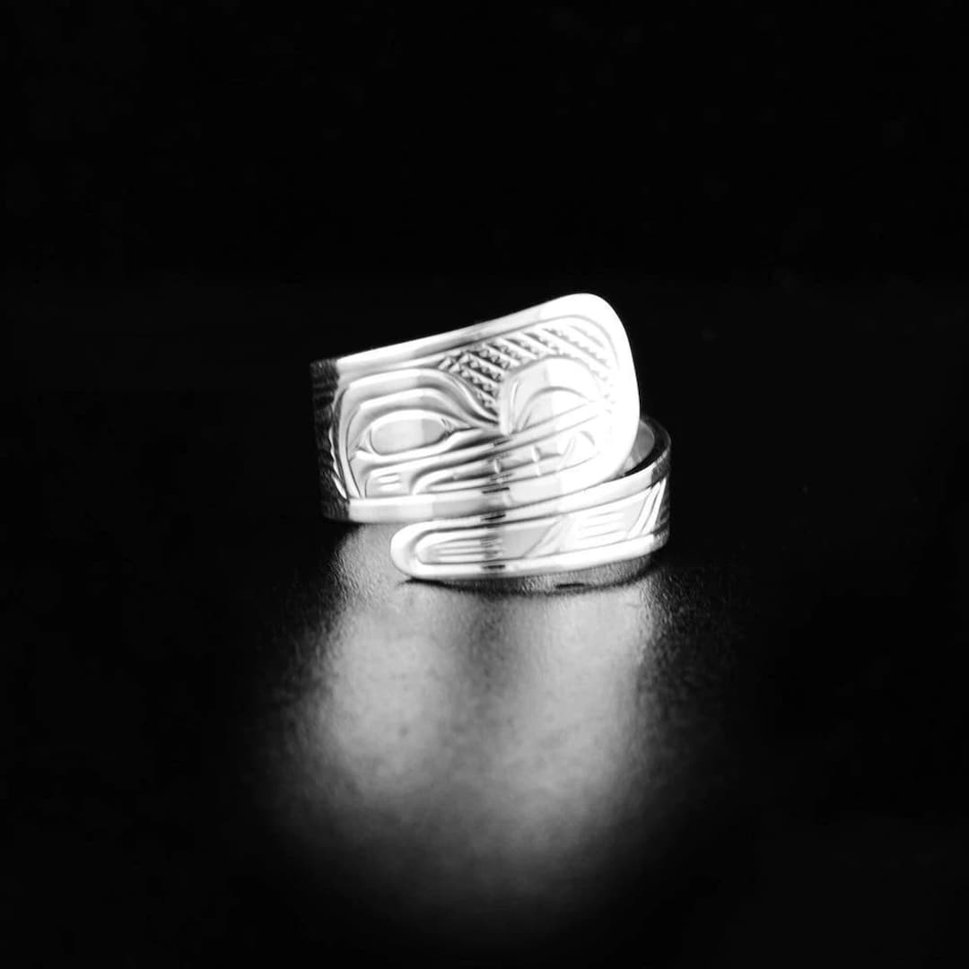 Canadian First Nations Hand Carved Sterling Silver 3 8 Tapered Wolf canadian-first-nations-hand-carved-sterling-silver-3-8-tapered-wolf