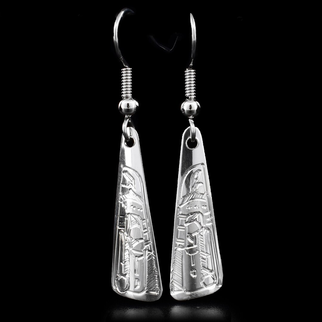 Canadian First Nations, Hand Carved Sterling Silver Triangle Raven ...