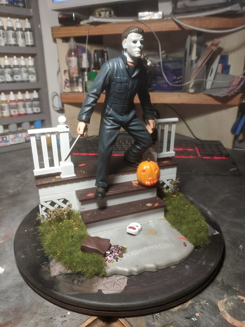 Diorama of Michael Myers From John Carpenter's Halloween - Etsy