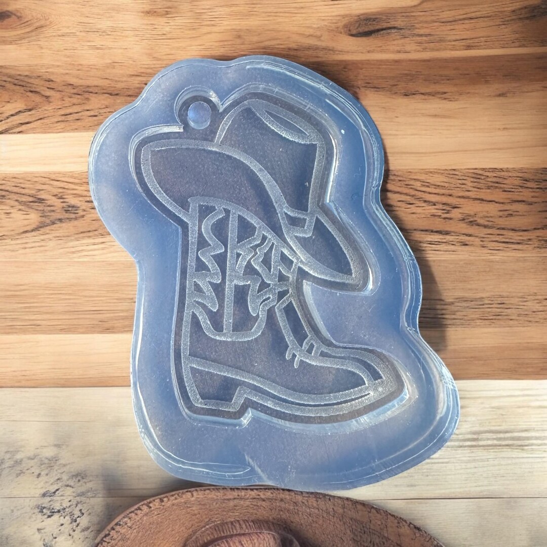2.5” Flat Cowboy Boot Non- Shaker Mold - DIY Keychain 1/4 Inch Thick - Etsy