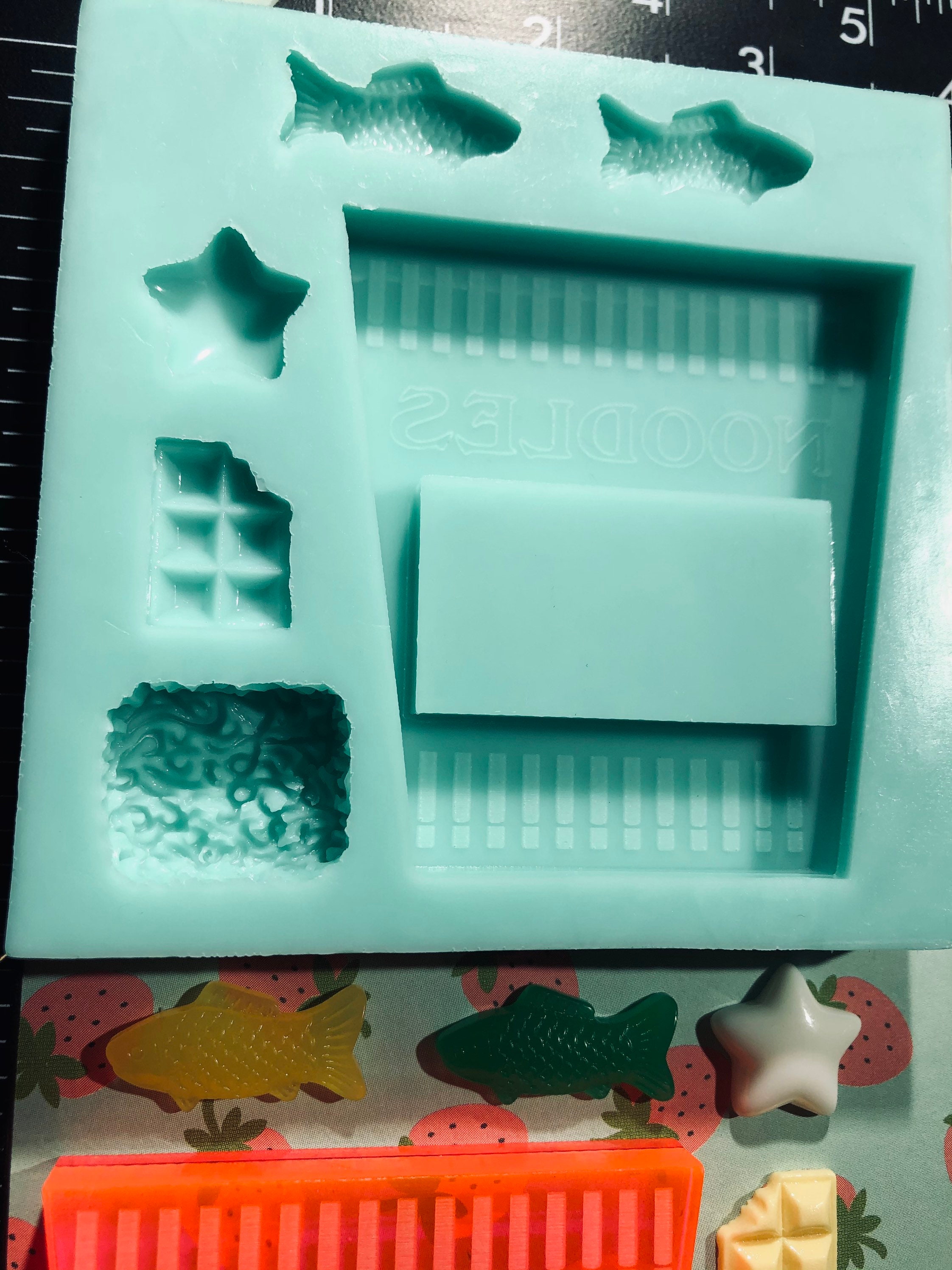 Ramen Noodle Silicone Backed Shaker for Resin - Etsy