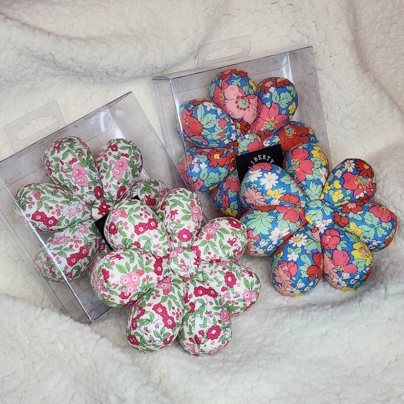 Pin Cushion - Etsy