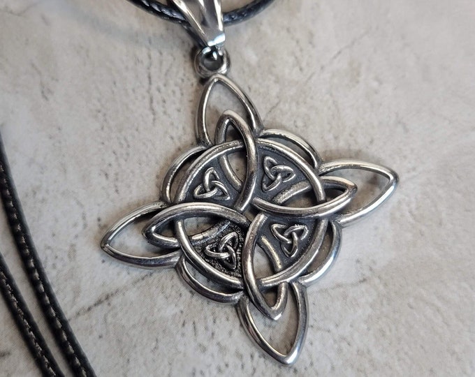 Witches Knot Necklace, Protection Charm Necklace, Witches Necklace ...