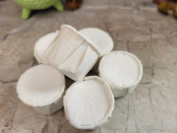 Cascarilla Eggshell Powder for Protection and Cleansing - Etsy