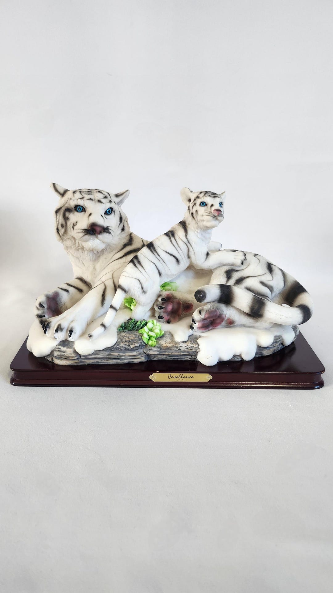 Polyresin Statue, White Bengal Tigers, Casablanca Collection, Vintage ...