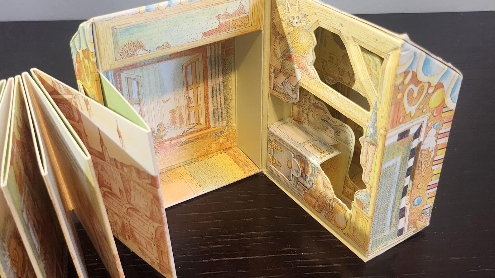Fairytale House Fold-out Story. Hansel and Gretel, Vintage, 1982, 3D ...