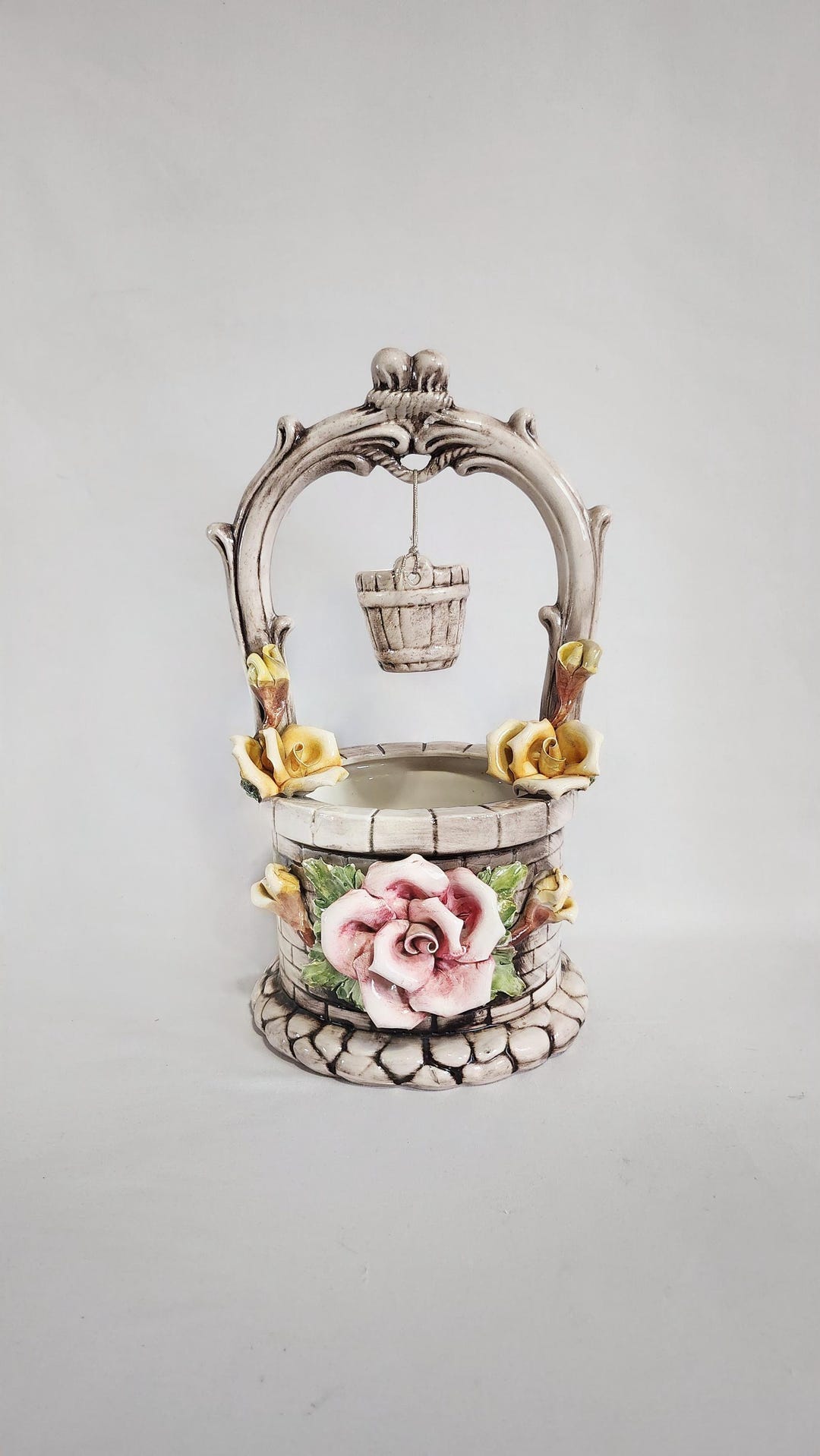 Capodimonte Wishing Well, Vintage, 3D, Floral, Glazed Ceramic, Nuova Capodimonte, Made in Italy ...