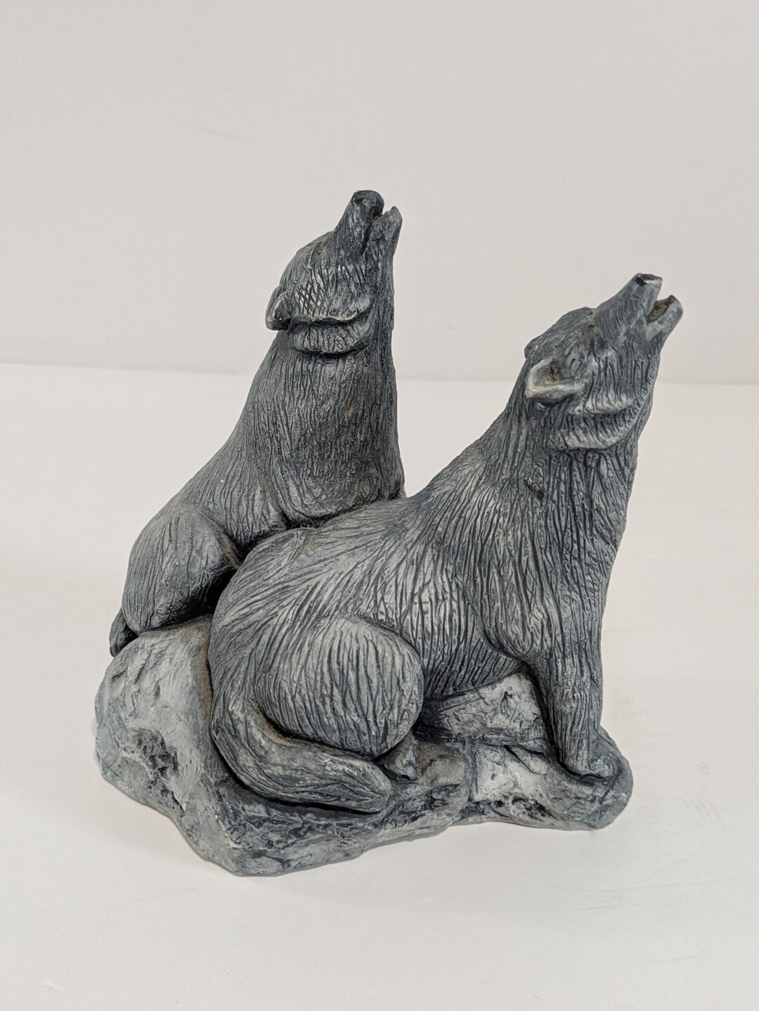 Volcanic Ash Art, Wolves Howling, Mount St. Helens, Sculpture, Vintage ...