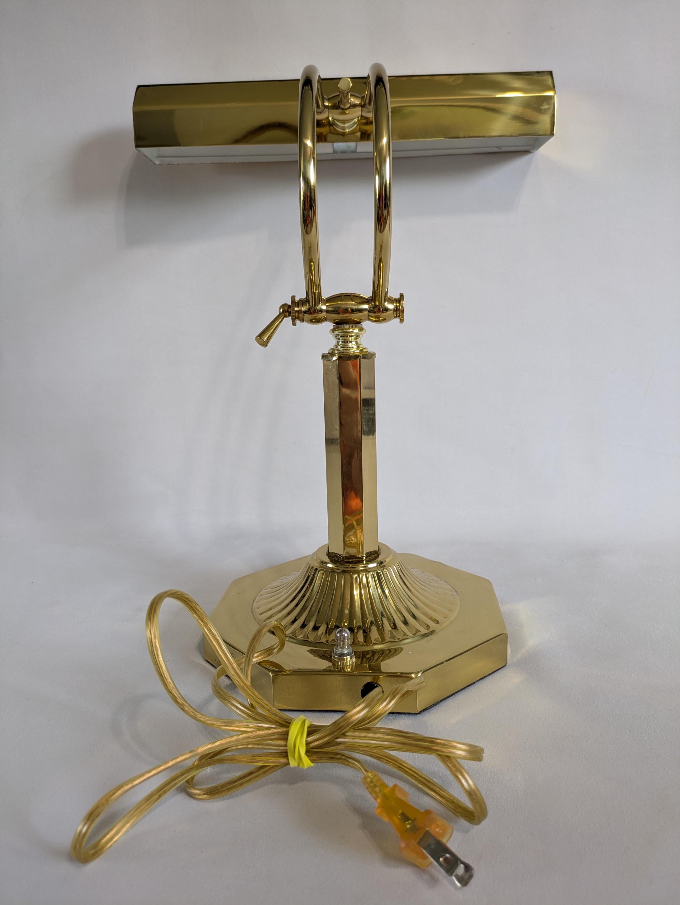 Brass Bankers Lamp, Piano Desk Lamp, Underwriters Laboratories ...