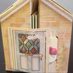 Fairytale House Fold-out Story. the Three Little Pigs, Vintage, 1982 ...