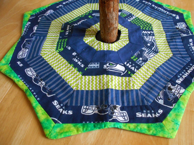 Seattle Seahawk 22" Tree Skirt, Football Themed Tree, Sports Themed ...