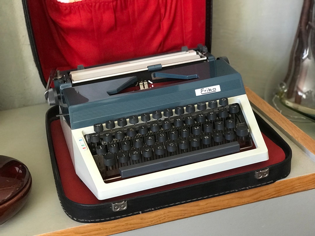 Vintage Typewriter Erika, Latin Alphabet, Working Erika Typwriter in ...