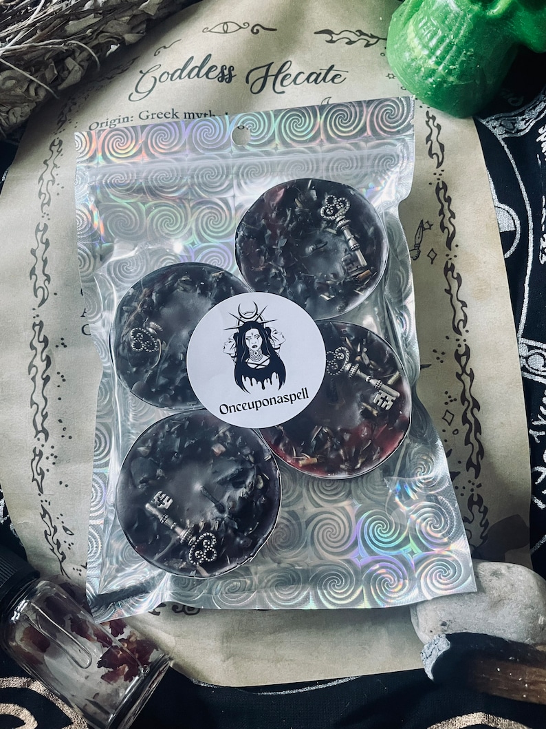 Goddess Hecate/hekate Protection Ritual Spell Candles Deity - Etsy