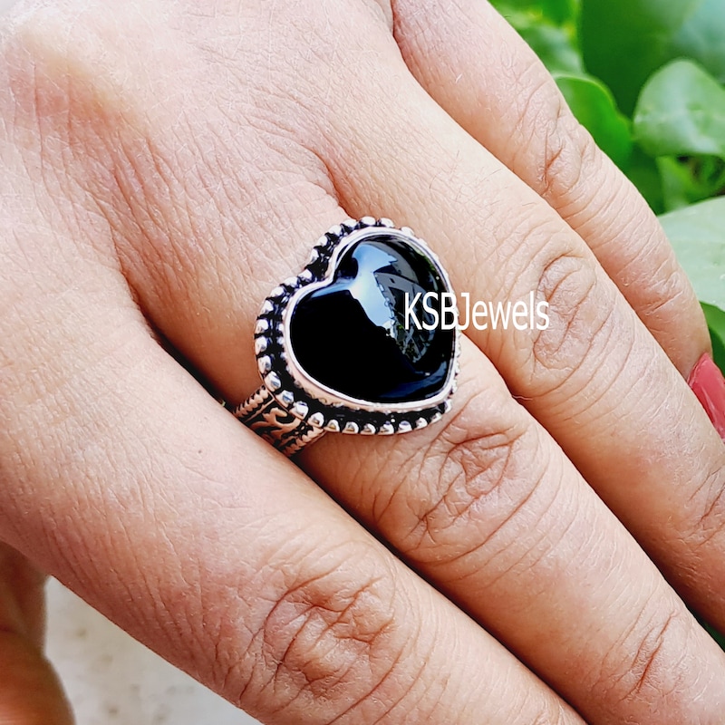 Black Heart Rings for Women - Etsy