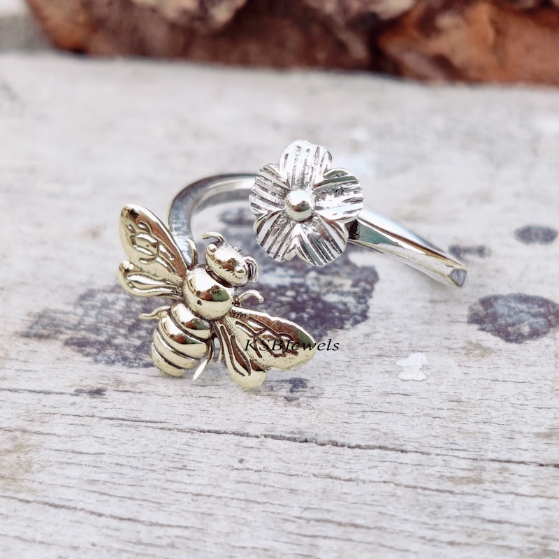 Bee Ring - Etsy
