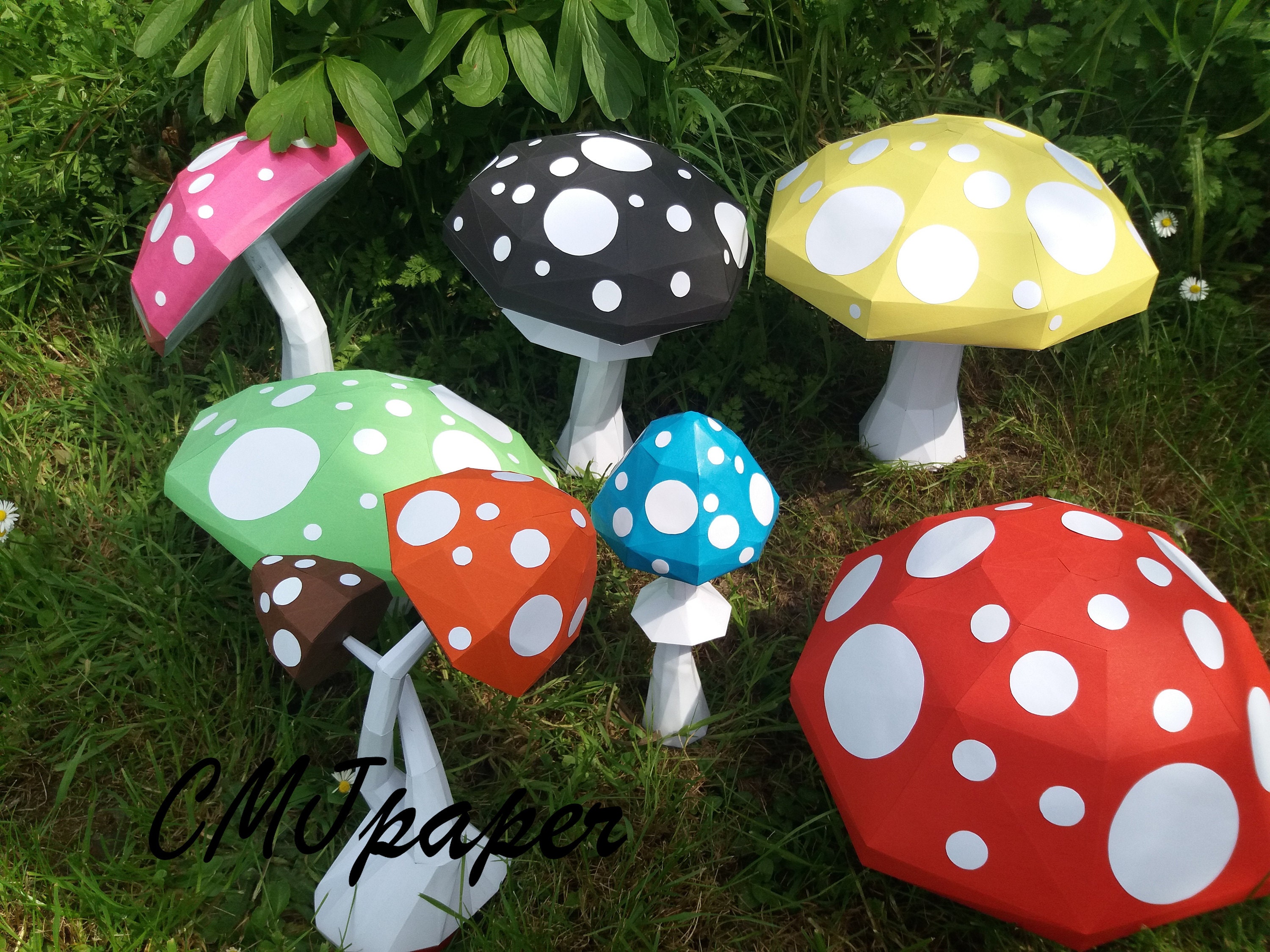 PAPERCRAFT Set of 7 Giant MUSHROOMS Decorations to Make Yourself Paper ...