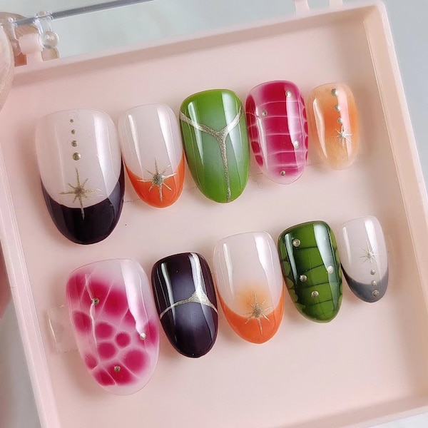 Whimsical Moth Press-on Nails - Etsy Canada