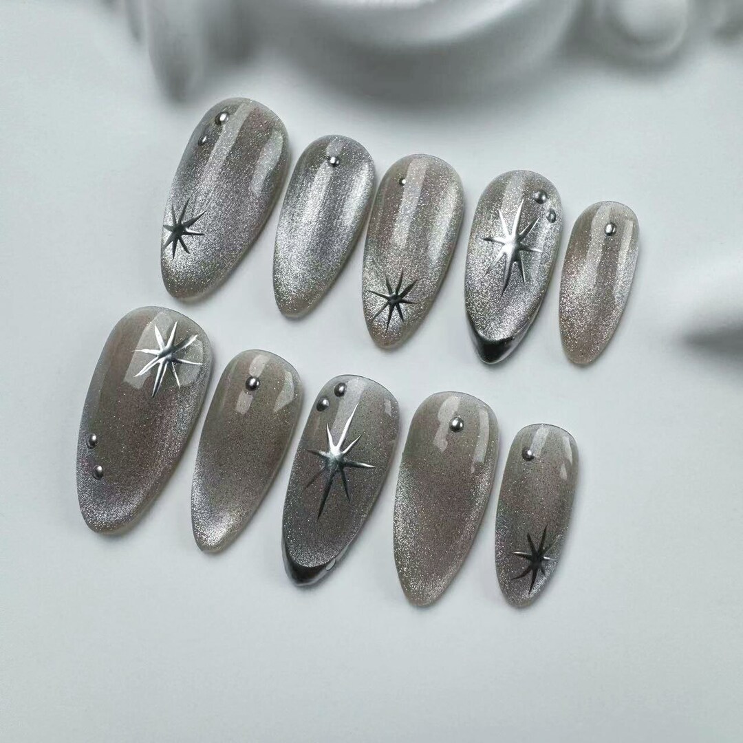 Custom Press on Nails/party Press on Nails/flakes for Nails/wedding ...