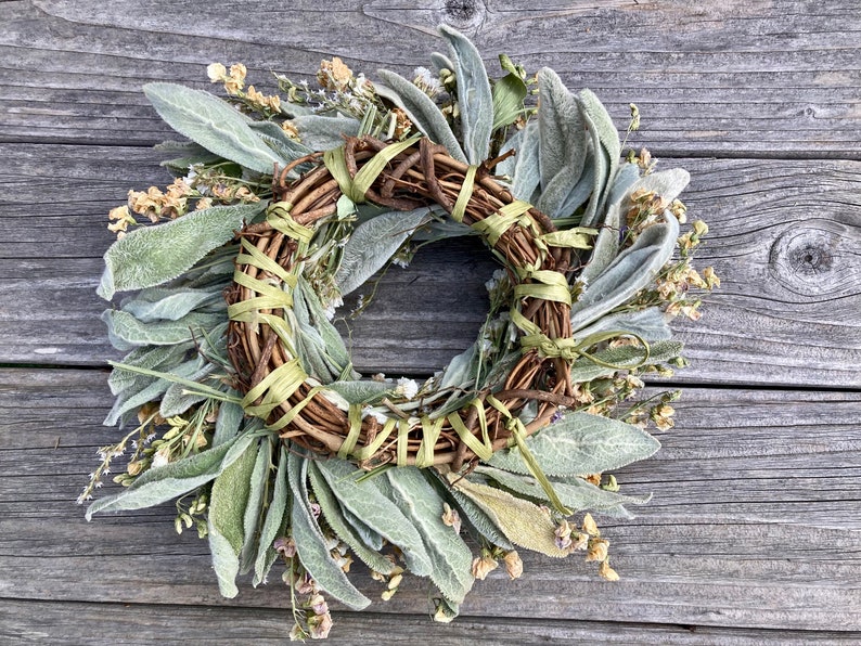 Biodegradable Wreath, Many Styles Available in 4 Sizes - Etsy