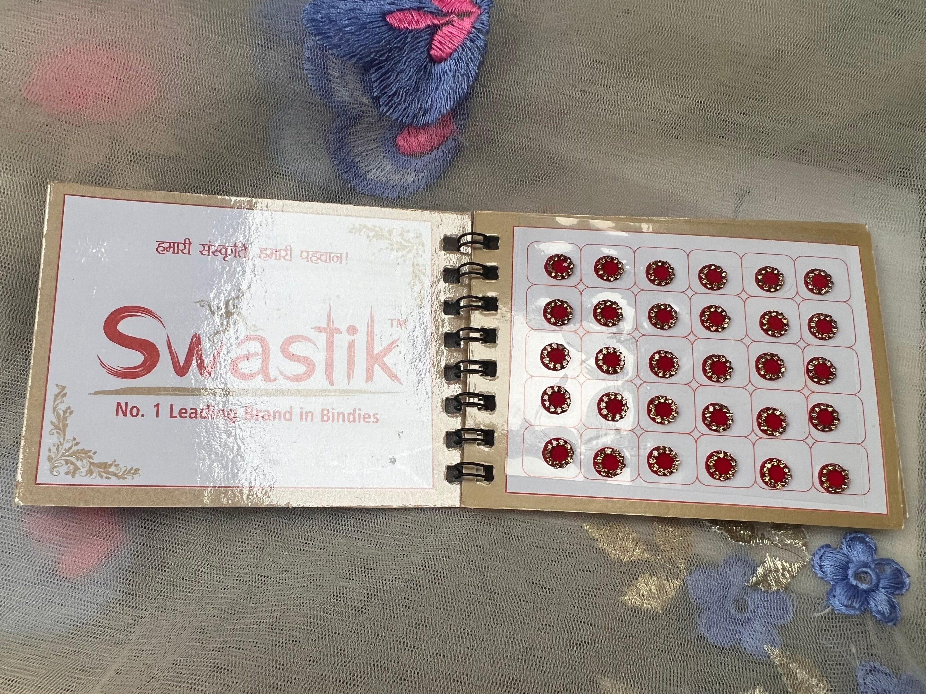 Bindi Book, Sticker Book. 120 Assorted Plain & Coloured Stone Bindis ...