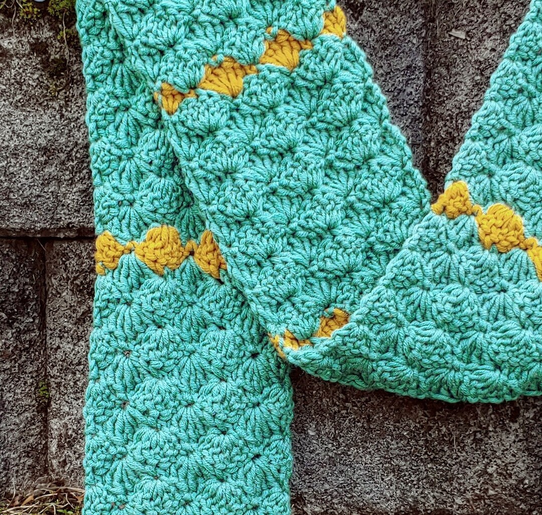 Chunky Soft Green and Yellow Scarf - Etsy.de