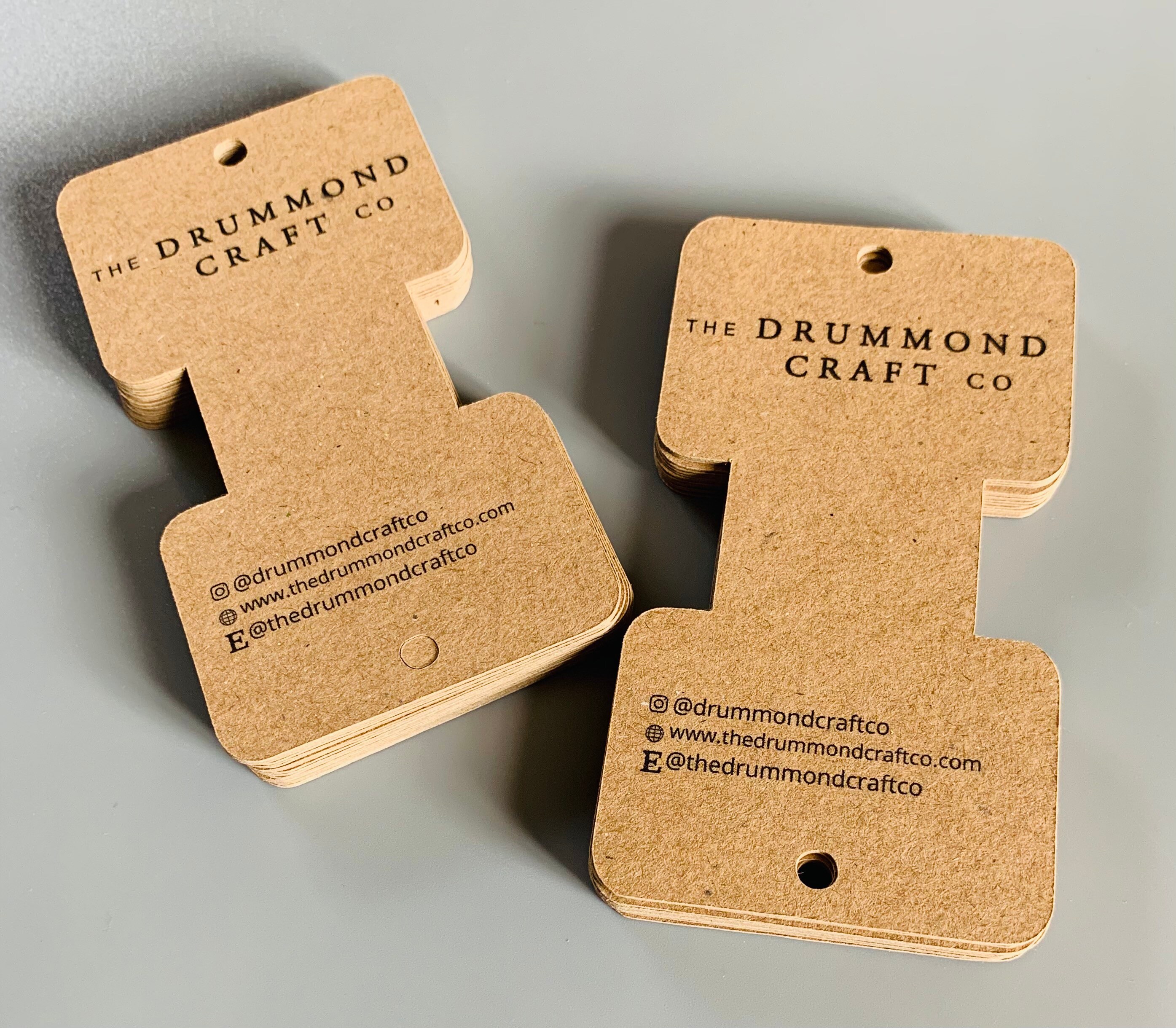 Custom scrunchies tag Kraft recycled business cards display | Etsy