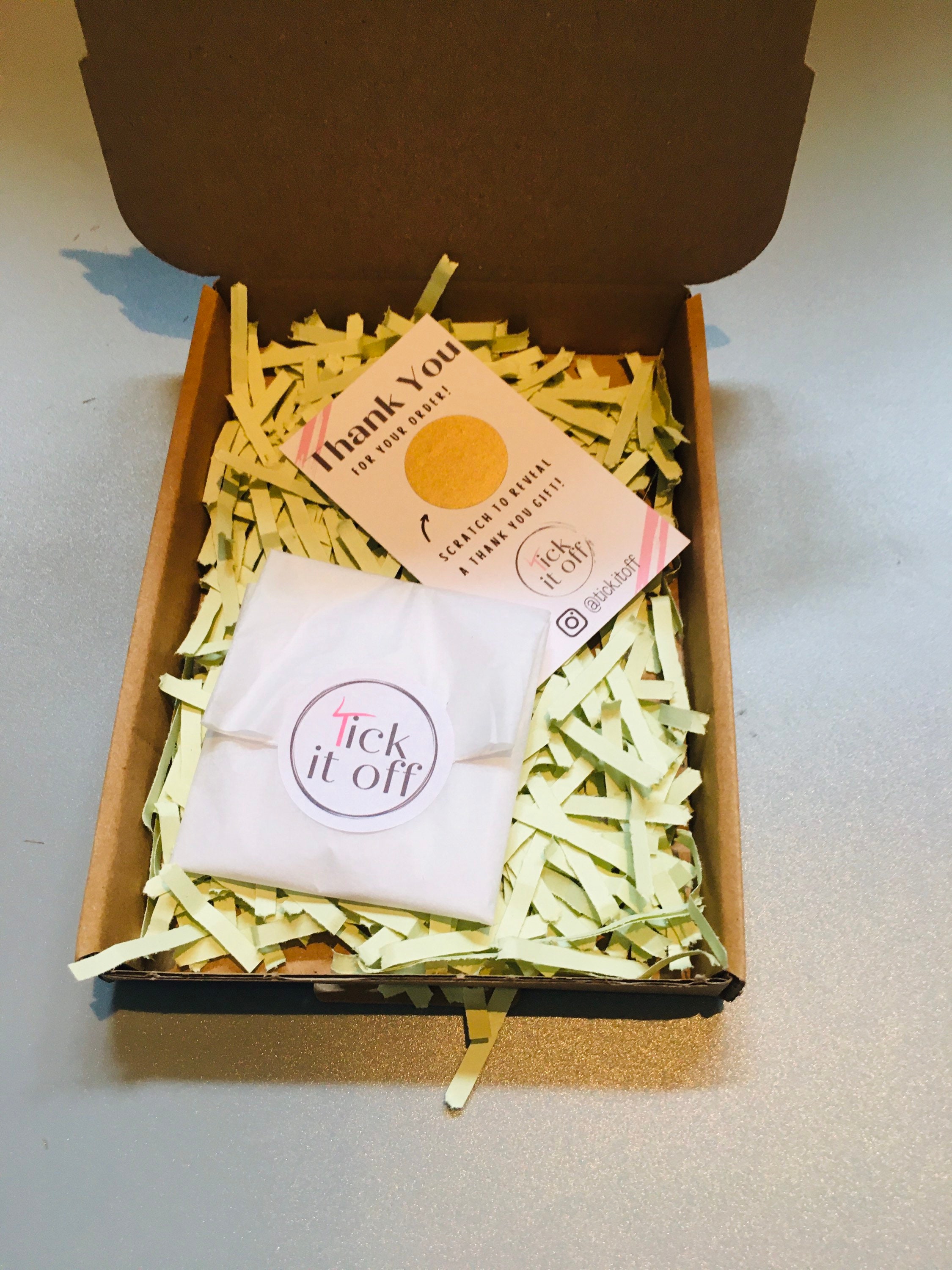 Shredded paper for packaging for hampers for gift boxes | Etsy