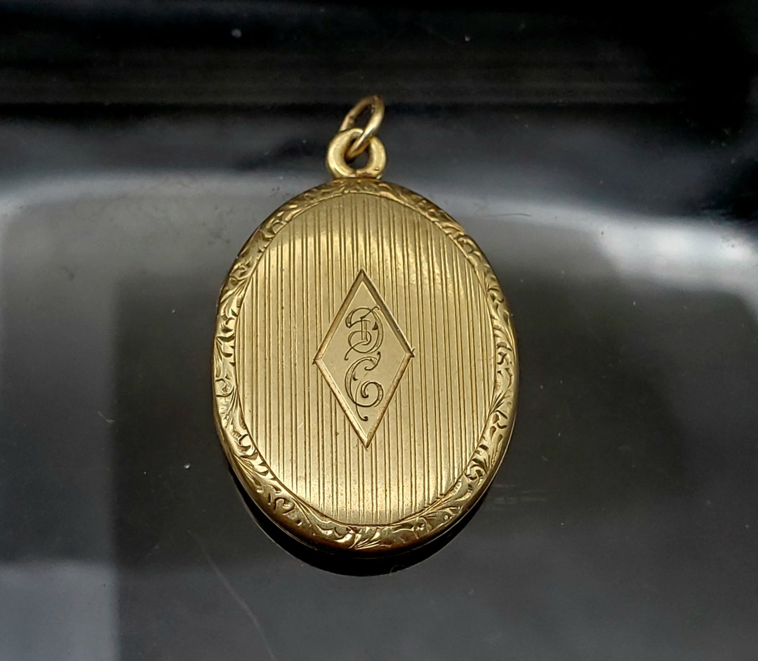 Fine Quality Vintage 14k Gold Oval Locket - Etsy