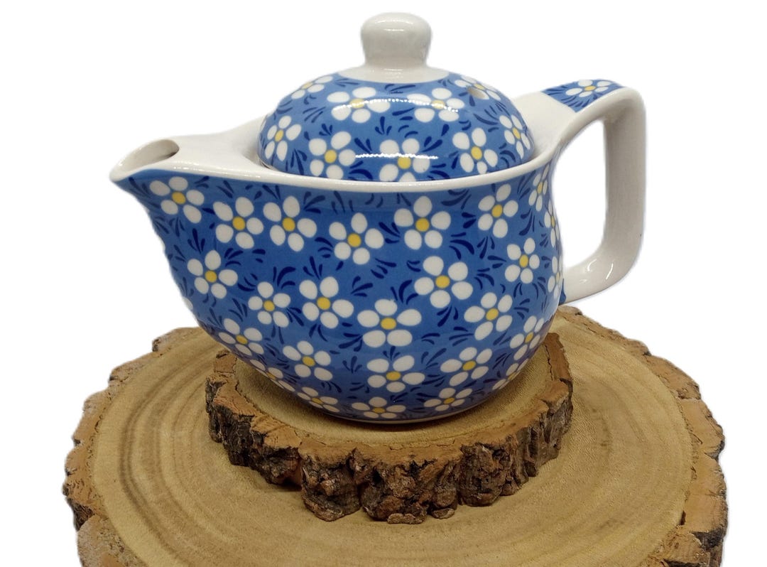 Gorgeous Small Blue Daisy Pattern 350ml Teapot With Infuser - Just ...