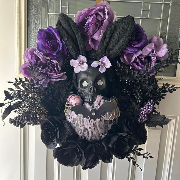 Gothic Wreath - Etsy